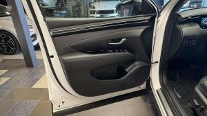 Balts Hyundai Tucson 2022 Rīga, ar dzinēja tilpumu 1.60 L un nobraukumu 46 tūkst. km par 26990 €, foto 20 vietnē AUTOMOTO.COM.LV