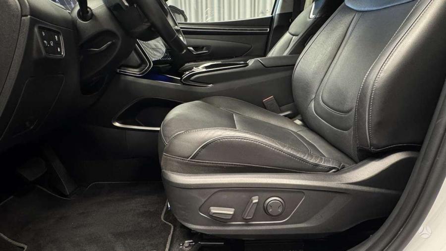 Balts Hyundai Tucson 2022 Rīga, ar dzinēja tilpumu 1.60 L un nobraukumu 46 tūkst. km par 26990 €, foto 23 vietnē AUTOMOTO.COM.LV