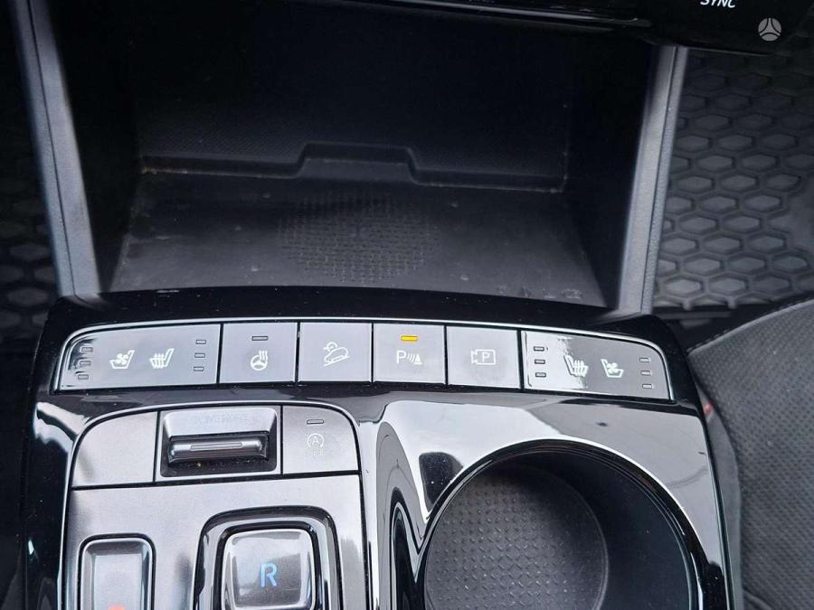 Balts Hyundai Tucson 2022 Viļņa, ar dzinēja tilpumu 1.60 L un nobraukumu 38 tūkst. km par 24900 €, foto 29 vietnē AUTOMOTO.COM.LV