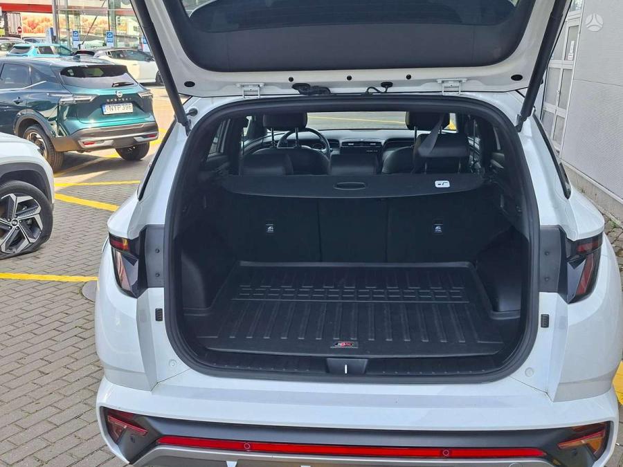 Balts Hyundai Tucson 2022 Viļņa, ar dzinēja tilpumu 1.60 L un nobraukumu 38 tūkst. km par 24900 €, foto 31 vietnē AUTOMOTO.COM.LV