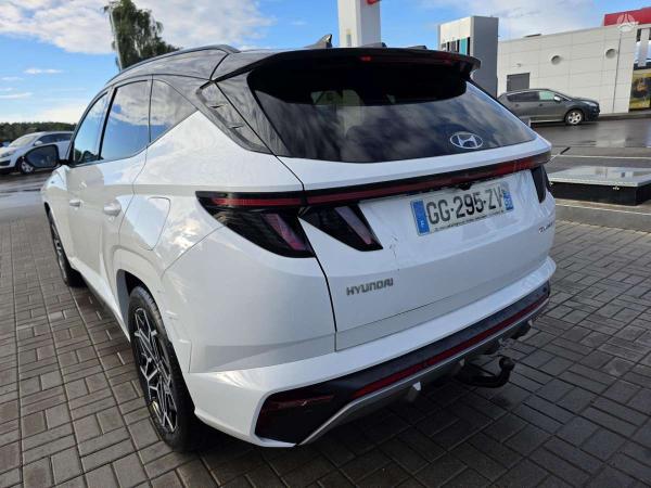 White Hyundai Tucson 2022 in Taurage, with an engine capacity of 1.60 L and mileage of 190 thousand km for 19239 €, photo 7 on AUTOMOTO.COM.LV