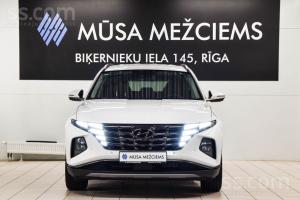 Белый Хендай Туксон 2022 в Рига, объемом двигателя 1.60 л и пробегом 169 тыс. км за 19790 €, фото 3 на AUTOMOTO.COM.LV
