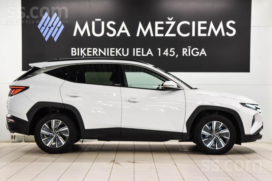 Белый Хендай Туксон 2022 в Рига, объемом двигателя 1.60 л и пробегом 169 тыс. км за 19790 €, фото 5 на AUTOMOTO.COM.LV