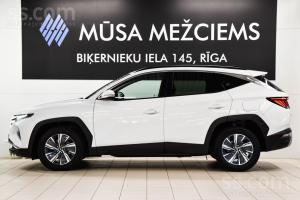 Белый Хендай Туксон 2022 в Рига, объемом двигателя 1.60 л и пробегом 169 тыс. км за 19790 €, фото 6 на AUTOMOTO.COM.LV