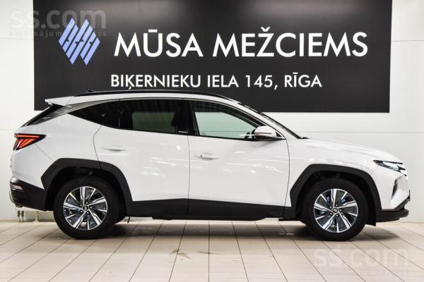 Белый Хендай Туксон 2022 в Рига, объемом двигателя 1.60 л и пробегом 169 тыс. км за 19790 €, фото 5 на AUTOMOTO.COM.LV