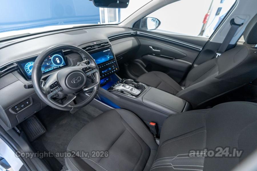 Белый Хендай Туксон 2023 в Таллин, объемом двигателя 1.60 л и пробегом 100 тыс. км за 23900 €, фото 6 на AUTOMOTO.COM.LV