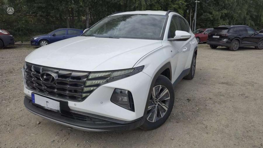 Balts Hyundai Tucson 2023 Kauņa, ar dzinēja tilpumu 1.60 L un nobraukumu 128 tūkst. km par 17787 €, foto 1 vietnē AUTOMOTO.COM.LV