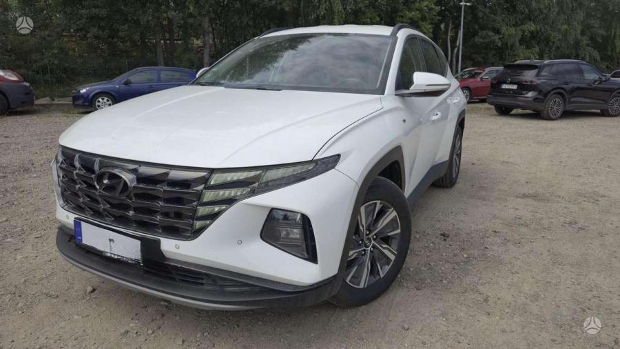 Balts Hyundai Tucson 2023 Kauņa, ar dzinēja tilpumu 1.60 L un nobraukumu 128 tūkst. km par 17787 €, foto 1 vietnē AUTOMOTO.COM.LV