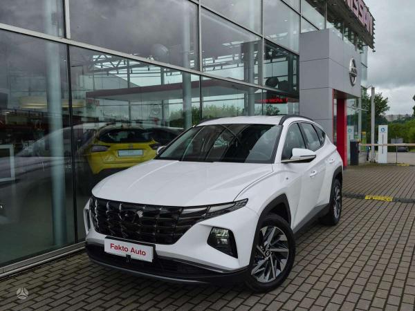 Balts Hyundai Tucson 2023 Viļņa, ar dzinēja tilpumu 1.60 L un nobraukumu 16 tūkst. km par 24500 €, foto 1 vietnē AUTOMOTO.COM.LV
