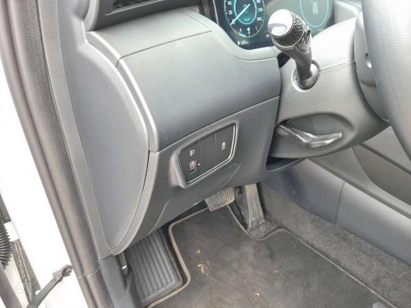 Balts Hyundai Tucson 2023 Viļņa, ar dzinēja tilpumu 1.60 L un nobraukumu 16 tūkst. km par 24500 €, foto 9 vietnē AUTOMOTO.COM.LV