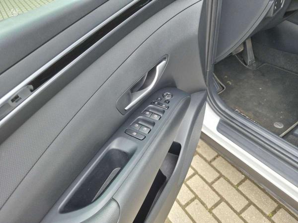 Balts Hyundai Tucson 2023 Viļņa, ar dzinēja tilpumu 1.60 L un nobraukumu 16 tūkst. km par 24500 €, foto 10 vietnē AUTOMOTO.COM.LV