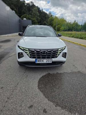 Balts Hyundai Tucson 2023 Viļņa, ar dzinēja tilpumu 1.60 L un nobraukumu 55 tūkst. km par 27600 €, foto 1 vietnē AUTOMOTO.COM.LV