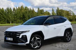 White Hyundai Tucson 2024 in Riga, with an engine capacity of 1.60 L and mileage of 36 thousand km for 30950 €, photo 7 on AUTOMOTO.COM.LV