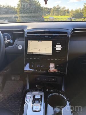 Balts Hyundai Tucson 2024 Rīga, ar dzinēja tilpumu 1.60 L un nobraukumu 28 tūkst. km par 25500 €, foto 10 vietnē AUTOMOTO.COM.LV