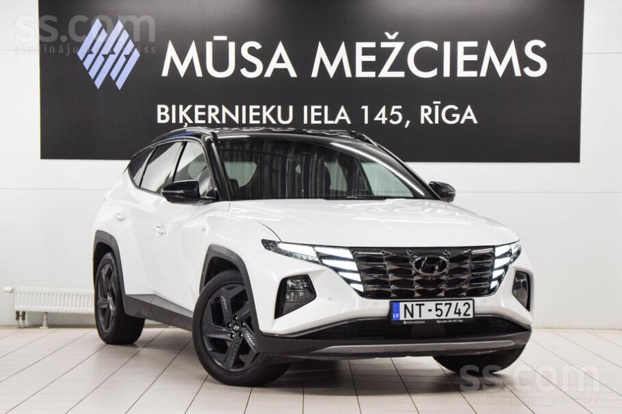 White Hyundai Tucson 2024 in Riga, with an engine capacity of 1.60 L and mileage of 107 thousand km for 25990 €, photo 4 on AUTOMOTO.COM.LV
