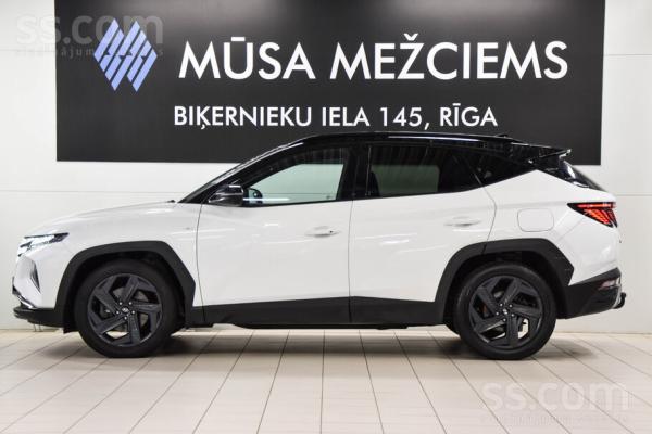 Hyundai Tucson 2024 Rīga vietnē Balts Hyundai Tucson 2024 Rīga, ar dzinēja tilpumu 1.60 L un nobraukumu 107 tūkst. km par 25990 €, foto 6 vietnē AUTOMOTO.COM.LV