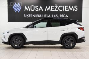 White Hyundai Tucson 2024 in Riga, with an engine capacity of 1.60 L and mileage of 107 thousand km for 25990 €, photo 6 on AUTOMOTO.COM.LV