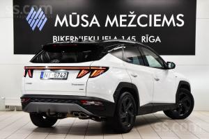 White Hyundai Tucson 2024 in Riga, with an engine capacity of 1.60 L and mileage of 107 thousand km for 25990 €, photo 9 on AUTOMOTO.COM.LV