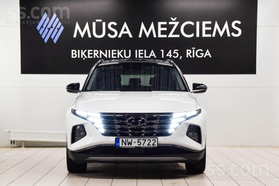 Balts Hyundai Tucson 2024 Rīga, ar dzinēja tilpumu 1.60 L un nobraukumu 84 tūkst. km par 26490 €, foto 3 vietnē AUTOMOTO.COM.LV