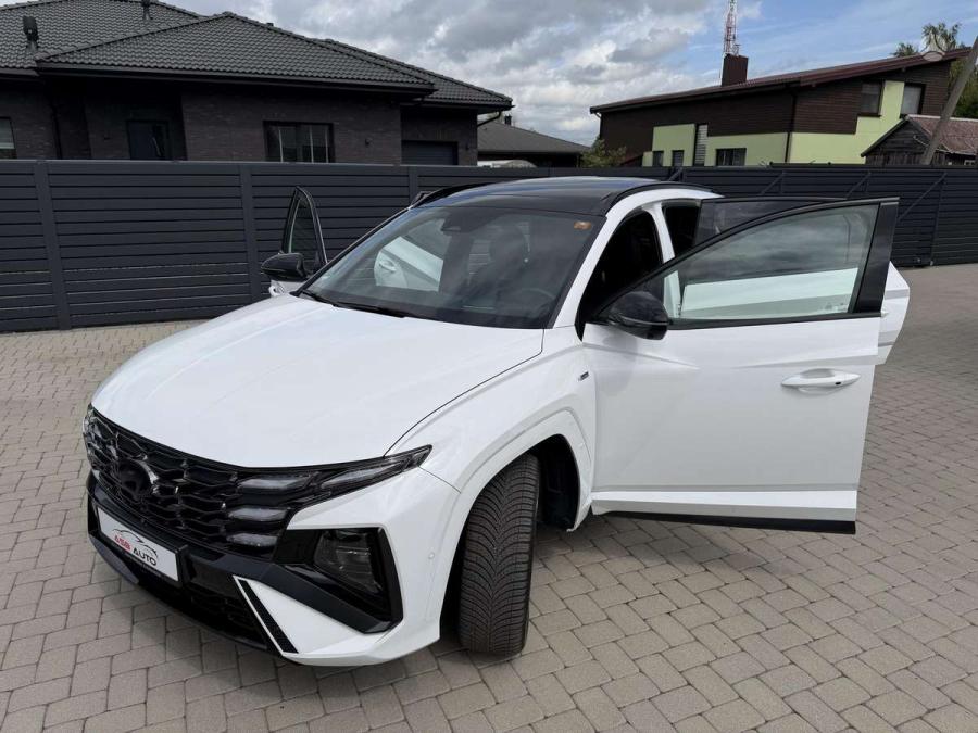 White Hyundai Tucson 2025 in Telschi, with an engine capacity of 1.60 L and mileage of 14 thousand km for 37300 €, photo 34 on AUTOMOTO.COM.LV