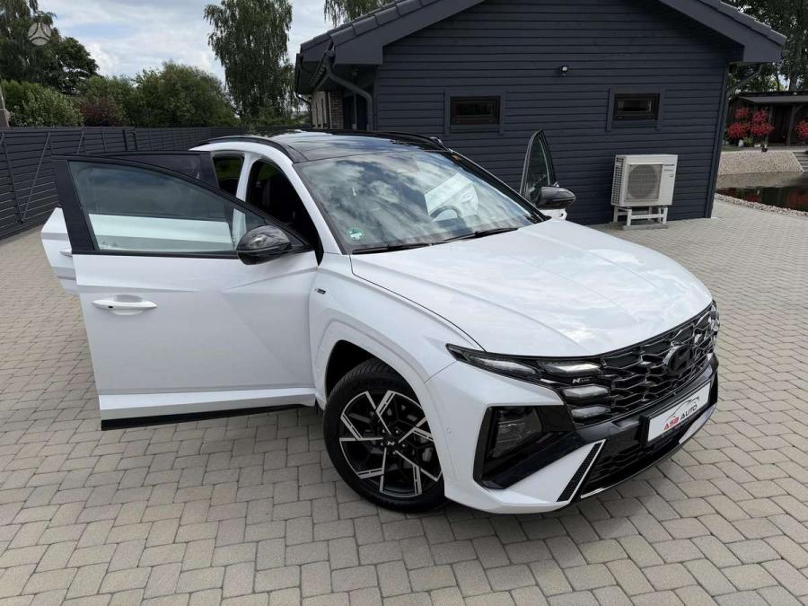 White Hyundai Tucson 2025 in Telschi, with an engine capacity of 1.60 L and mileage of 14 thousand km for 37300 €, photo 61 on AUTOMOTO.COM.LV