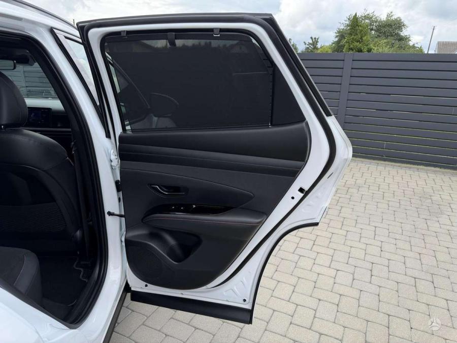 White Hyundai Tucson 2025 in Telschi, with an engine capacity of 1.60 L and mileage of 14 thousand km for 37300 €, photo 80 on AUTOMOTO.COM.LV