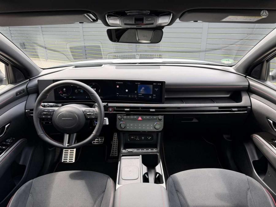 White Hyundai Tucson 2025 in Telschi, with an engine capacity of 1.60 L and mileage of 14 thousand km for 37300 €, photo 102 on AUTOMOTO.COM.LV