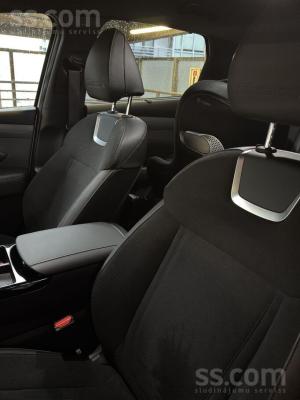 White Hyundai Tucson 2025 in Riga, with an engine capacity of 1.60 L and mileage of 6 thousand km for 33500 €, photo 8 on AUTOMOTO.COM.LV