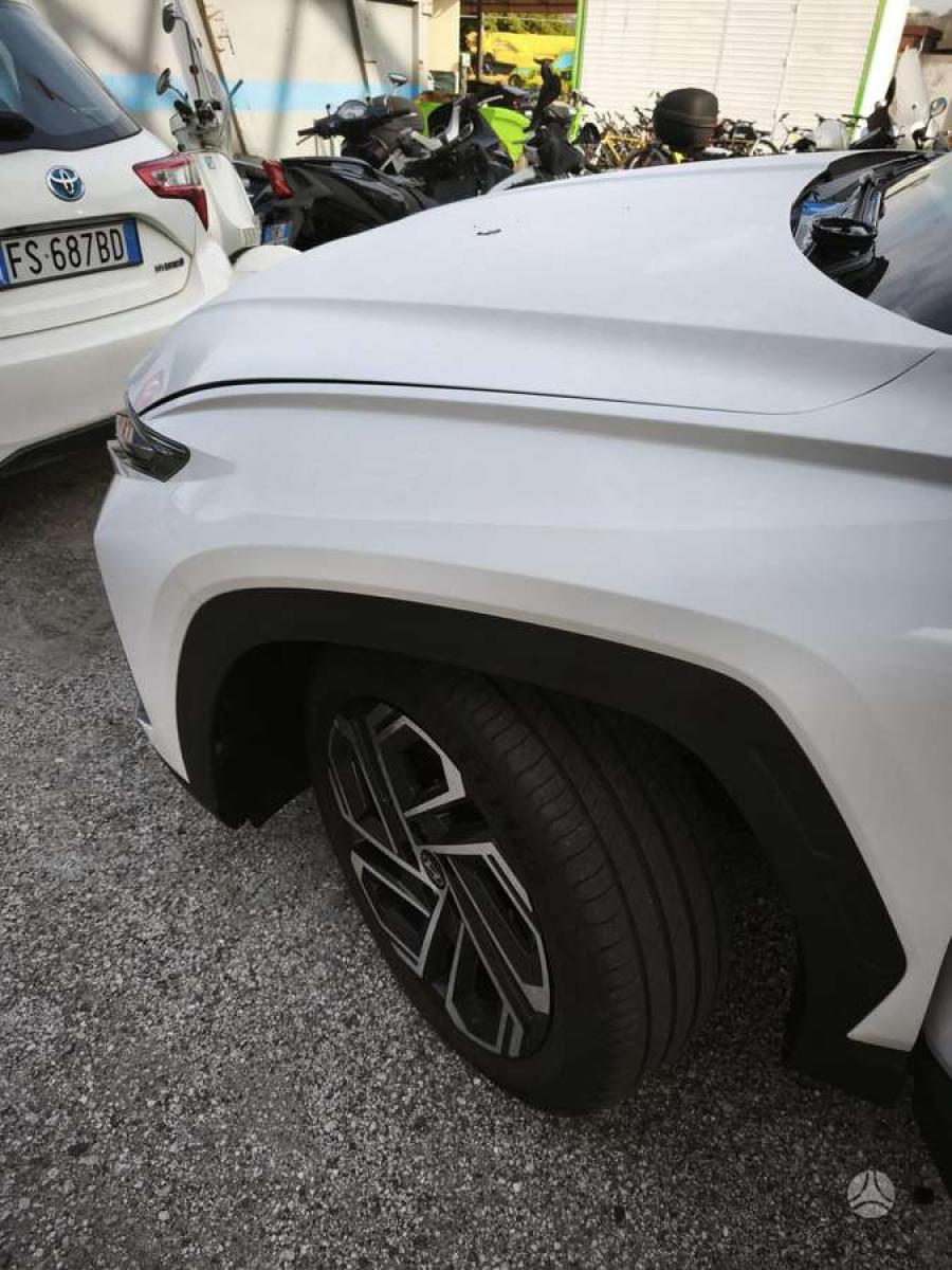 Balts Hyundai Tucson 2025 Viļņa, ar dzinēja tilpumu 0.00 L un nobraukumu 15 tūkst. km par 14800 €, foto 5 vietnē AUTOMOTO.COM.LV