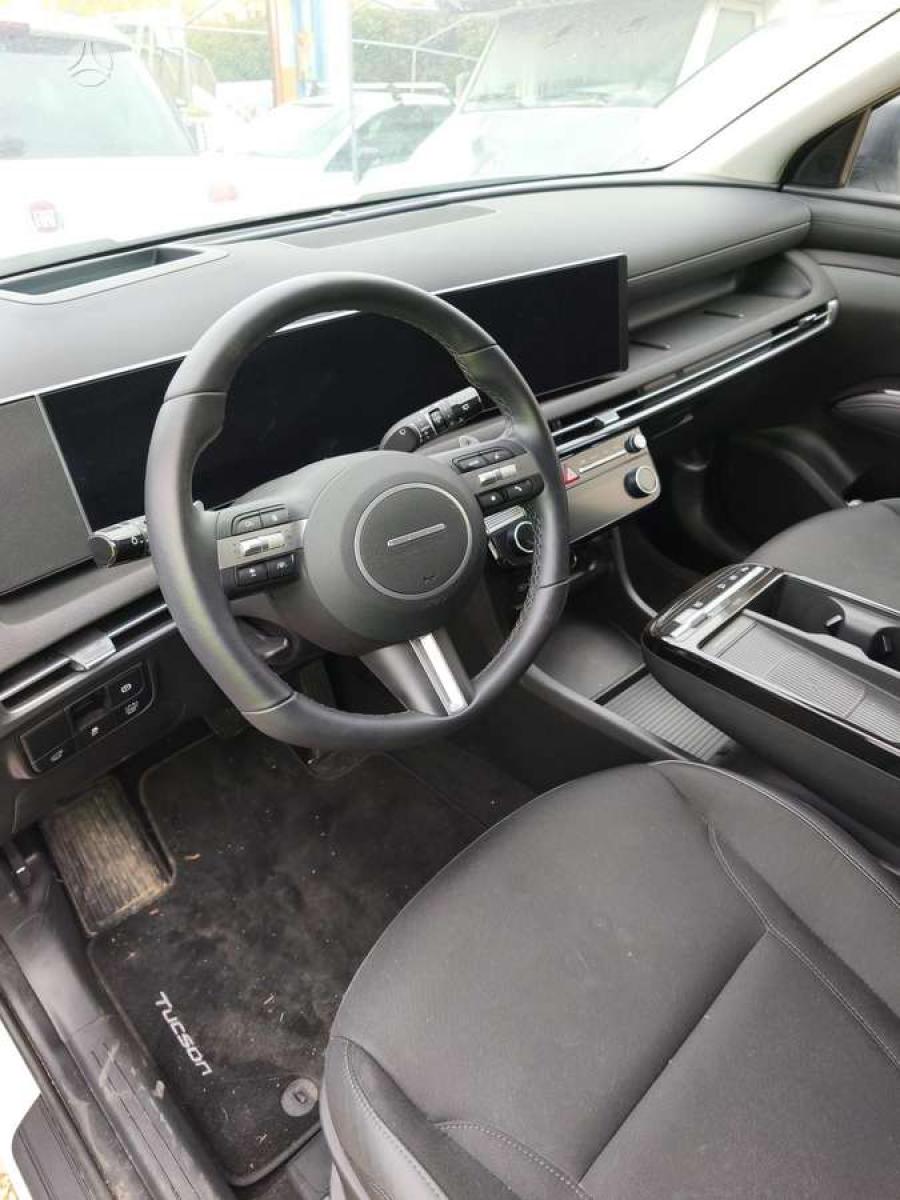 Balts Hyundai Tucson 2025 Viļņa, ar dzinēja tilpumu 0.00 L un nobraukumu 15 tūkst. km par 14800 €, foto 14 vietnē AUTOMOTO.COM.LV