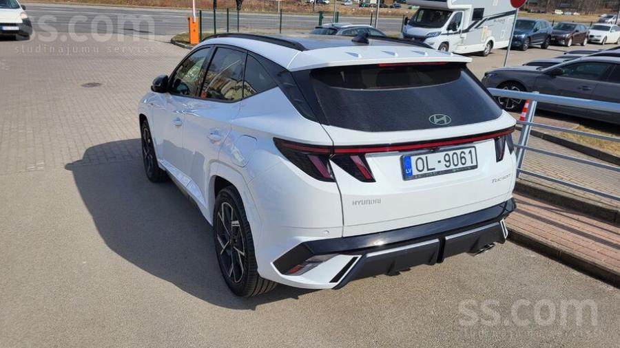 Balts Hyundai Tucson 2026 Jūrmala, ar dzinēja tilpumu 1.60 L un nobraukumu 1000 tūkst. km par 34500 €, foto 5 vietnē AUTOMOTO.COM.LV