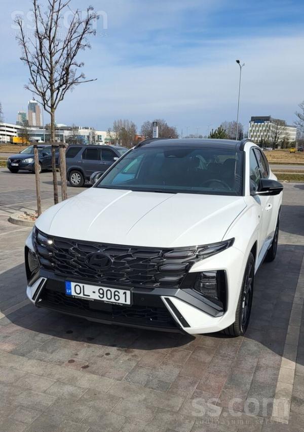 Balts Hyundai Tucson 2026 Jūrmala, ar dzinēja tilpumu 1.60 L un nobraukumu 1000 tūkst. km par 34500 €, foto 3 vietnē AUTOMOTO.COM.LV