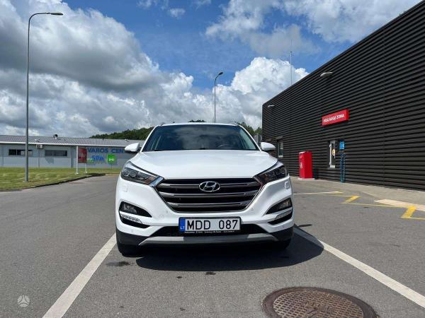 Balts Hyundai Tucson 2017 Jonava, ar dzinēja tilpumu 1.59 L un nobraukumu 104 tūkst. km par 14200 €, foto 7 vietnē AUTOMOTO.COM.LV