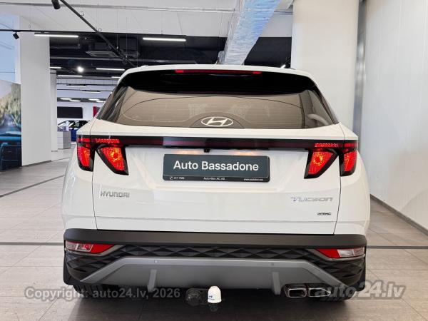 Balts Hyundai Tucson 2022 Tallina, ar dzinēja tilpumu 1.60 L un nobraukumu 128 tūkst. km par 21900 €, foto 5 vietnē AUTOMOTO.COM.LV
