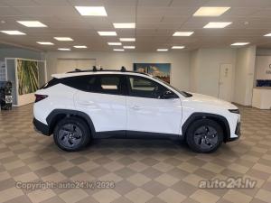 White Hyundai Tucson 2026 in Kuressaare, with an engine capacity of 1.60 L and mileage of 0 thousand km for 29999 €, photo 4 on AUTOMOTO.COM.LV