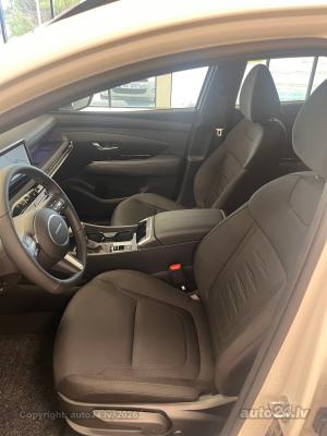 White Hyundai Tucson 2026 in Kuressaare, with an engine capacity of 1.60 L and mileage of 0 thousand km for 29999 €, photo 8 on AUTOMOTO.COM.LV