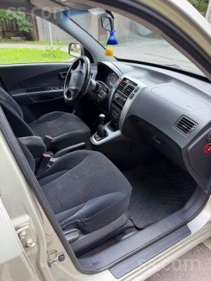 Dzeltens Hyundai Tucson 2007 Talsi, ar dzinēja tilpumu 2.00 L un nobraukumu 209 tūkst. km par 2200 €, foto 6 vietnē AUTOMOTO.COM.LV
