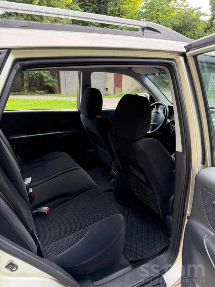 Dzeltens Hyundai Tucson 2007 Talsi, ar dzinēja tilpumu 2.00 L un nobraukumu 209 tūkst. km par 2200 €, foto 7 vietnē AUTOMOTO.COM.LV