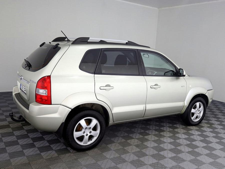 Dzeltens Hyundai Tucson 2008 Tallina, ar dzinēja tilpumu 2.00 L un nobraukumu 159 tūkst. km par 1999 €, foto 4 vietnē AUTOMOTO.COM.LV