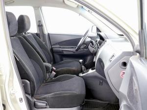 Dzeltens Hyundai Tucson 2008 Tallina, ar dzinēja tilpumu 2.00 L un nobraukumu 264 tūkst. km par 1499 €, foto 7 vietnē AUTOMOTO.COM.LV