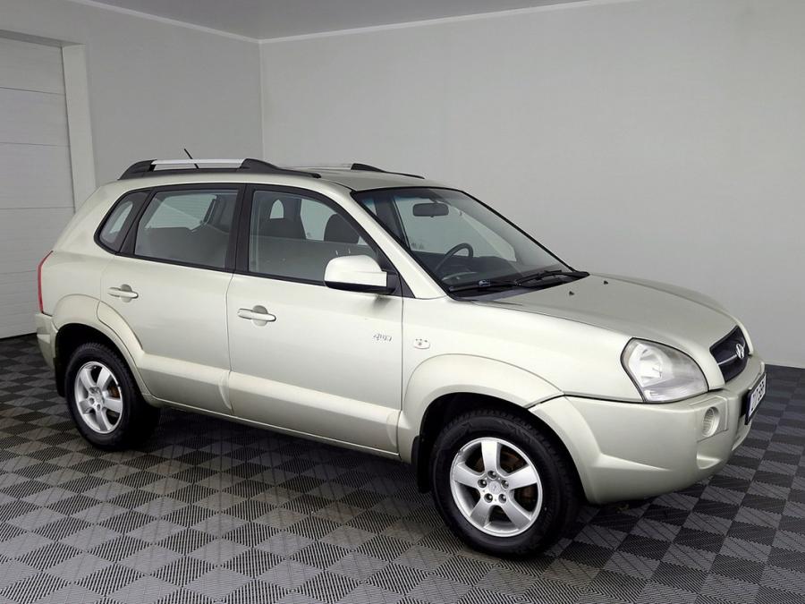 Dzeltens Hyundai Tucson 2008 Tallina, ar dzinēja tilpumu 2.00 L un nobraukumu 264 tūkst. km par 1499 €, foto 9 vietnē AUTOMOTO.COM.LV