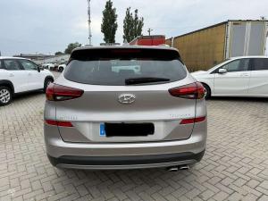 Желтый Хендай Туксон 2019 в Таураге, объемом двигателя 1.60 л и пробегом 132 тыс. км за 13800 €, фото 6 на AUTOMOTO.COM.LV