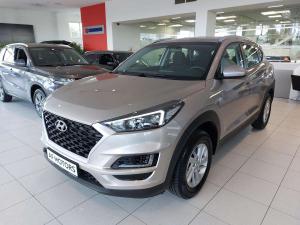 Yellow Hyundai Tucson 2019 in Kaunas, with an engine capacity of 1.59 L and mileage of 64 thousand km for 12788 €, photo  on AUTOMOTO.COM.LV