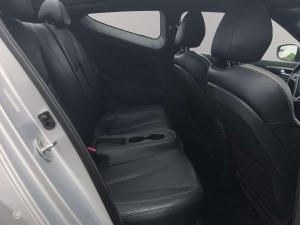 Grey Hyundai Veloster 2016 in Vilnius, with an engine capacity of 1.60 L and mileage of 101 thousand km for 6999 €, photo 11 on AUTOMOTO.COM.LV