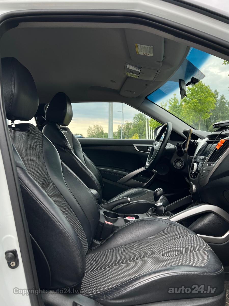Hyundai Veloster 2012 Pērnava, ar dzinēja tilpumu 1.60 L un nobraukumu 94 tūkst. km par 5000 €, foto 6 vietnē AUTOMOTO.COM.LV