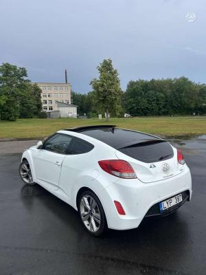Balts Hyundai Veloster 2012 Kauņa, ar dzinēja tilpumu 1.59 L un nobraukumu 196 tūkst. km par 5300 €, foto 3 vietnē AUTOMOTO.COM.LV