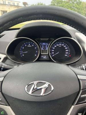 Balts Hyundai Veloster 2012 Kauņa, ar dzinēja tilpumu 1.59 L un nobraukumu 196 tūkst. km par 5300 €, foto 6 vietnē AUTOMOTO.COM.LV
