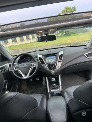 Balts Hyundai Veloster 2012 Kauņa, ar dzinēja tilpumu 1.59 L un nobraukumu 196 tūkst. km par 5300 €, foto 8 vietnē AUTOMOTO.COM.LV