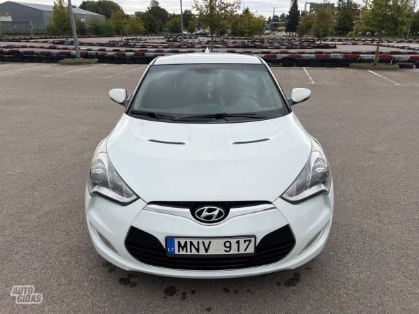 Хендай Велостер 2012 в Шяуляй на AUTOMOTO.COM.LV Белый Хендай Велостер 2012 в Шяуляй, объемом двигателя 1.60 л и пробегом 267 тыс. км за 3950 €, фото 3 на AUTOMOTO.COM.LV