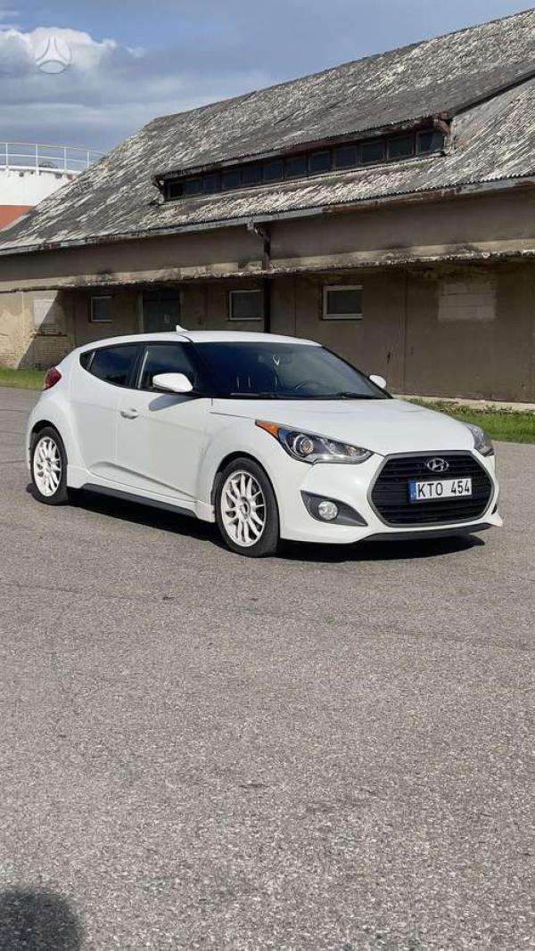 Balts Hyundai Veloster 2016 Kupiškis, ar dzinēja tilpumu 1.59 L un nobraukumu 140 tūkst. km par 7600 €, foto 1 vietnē AUTOMOTO.COM.LV